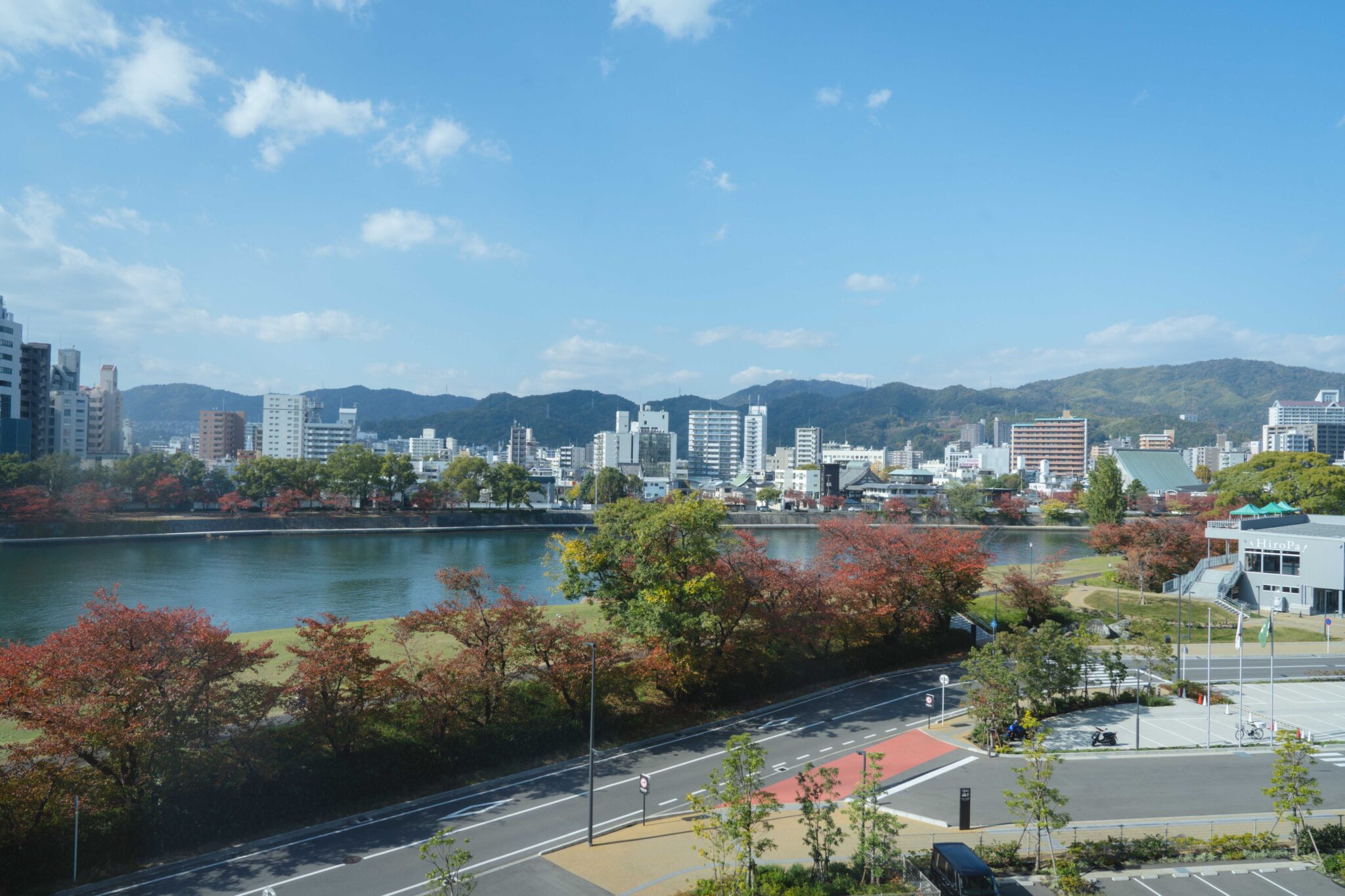 スポーツビジネスの今は、広島に集まる。全国スタートアップが挑んだ「ひろしまSPORTS×TECH指名会議2025」レポート | 企業のための広島県ガイド 挑戦する仲間を求める Hi ...